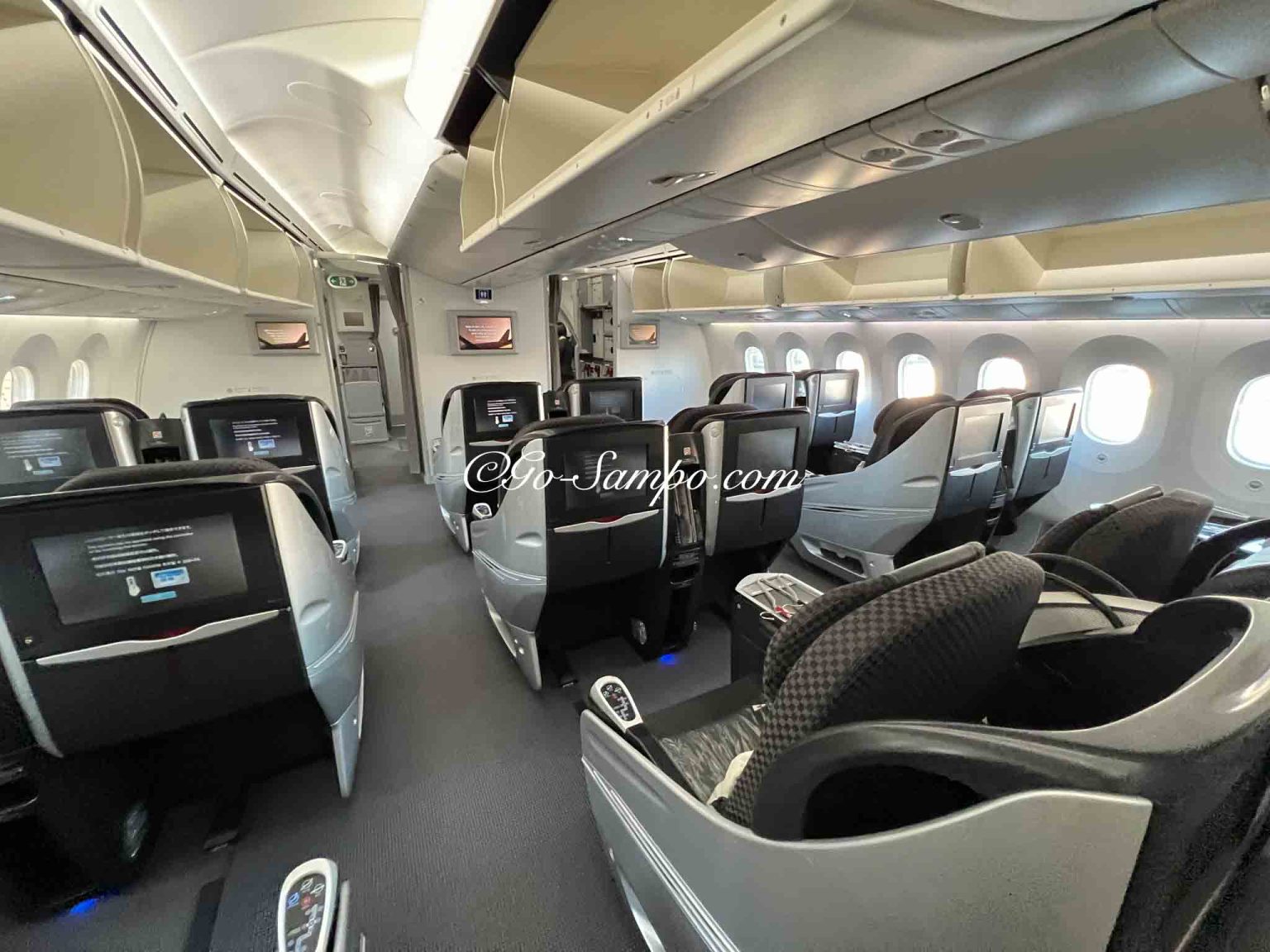 【搭乗記】羽田-台北松山 JAL097 B787-8 国際線ビジネスクラスに乗ってきた！